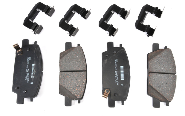 طقم فحمات فرامل امامية شيفروليه ماليبو 2017-2021 23326280